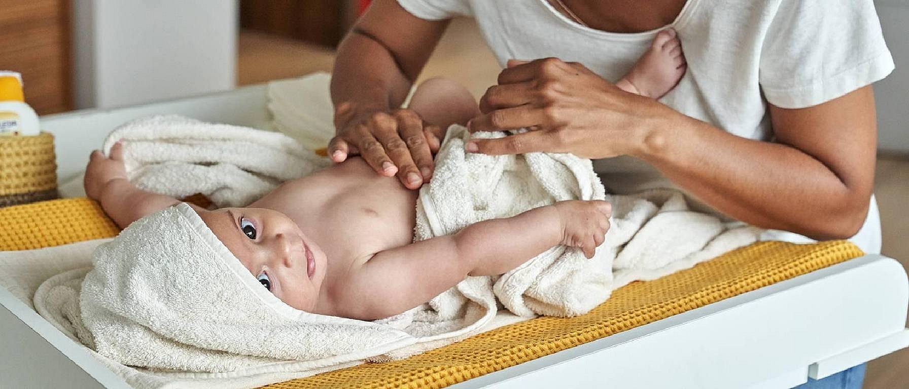Babymassage geven: Onze 5 tips! - WELEDA